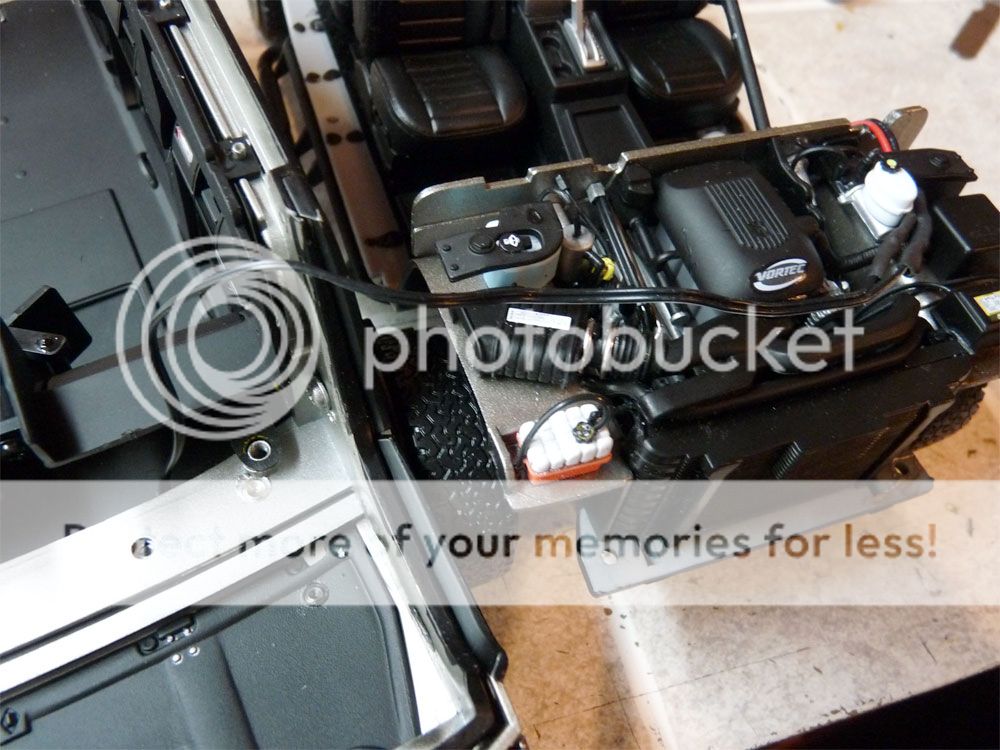 Custom #016 *** : CSI Miami 's Hummer H2 | DiecastXchange Forum